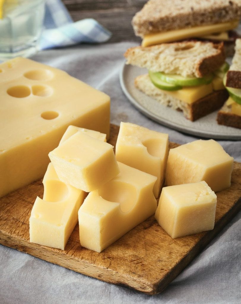 Jarlsberg Cheese Prevents Bone Thinning - Vitawell